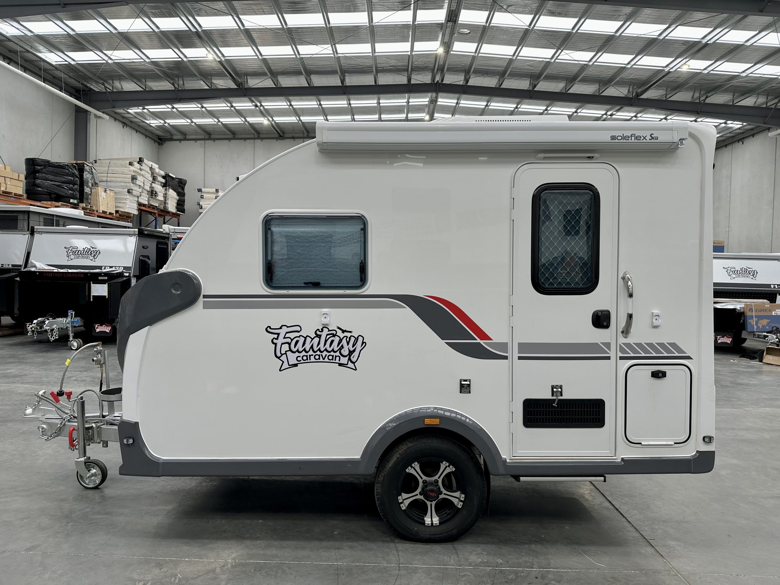 10ft Caravan | 2 Person Caravan | Mystic 10